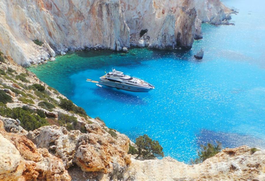 6 reasons to charter Meya Meya this summer - Yacht Harbour