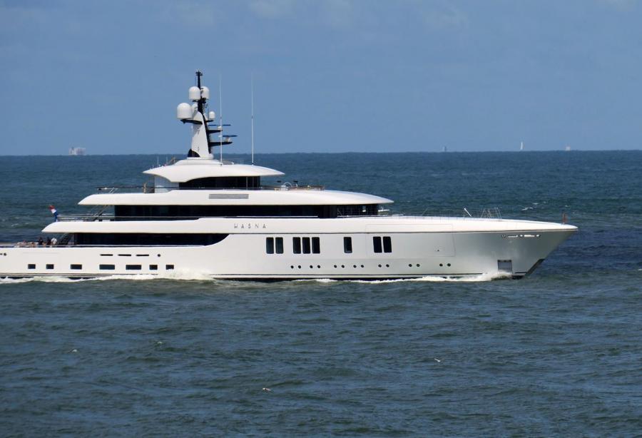 Feadship Hasna undergoing sea trials - Yacht Harbour