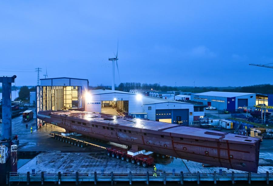 Updates On Heesen’s Project Sparta: Hull Has Been Turned - Yacht Harbour