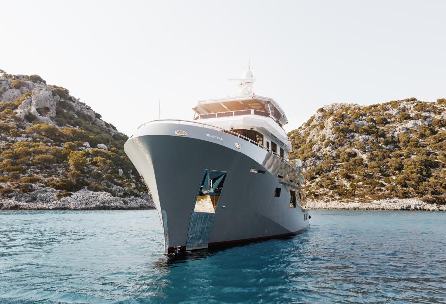 Bering Yachts Delivered 24m ‘Pocket Explorer’ Veronika - Yacht Harbour