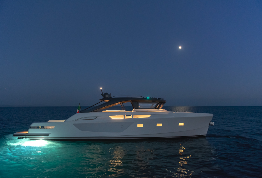 Bluegame’s BG72 Wins the Prize of 2022 Motor Awards - Yacht Harbour