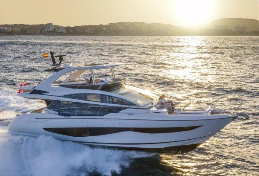Pearl 62 To Showcase at London Luxury Afloat 2022 - Yacht Harbour