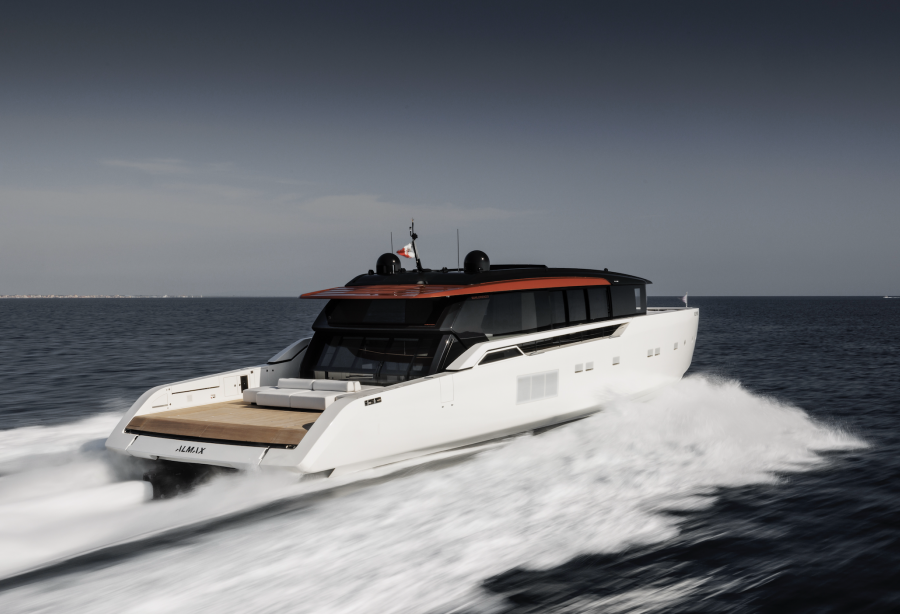 A Closer Look at Sanlorenzo’s 33m SP110 - Yacht Harbour