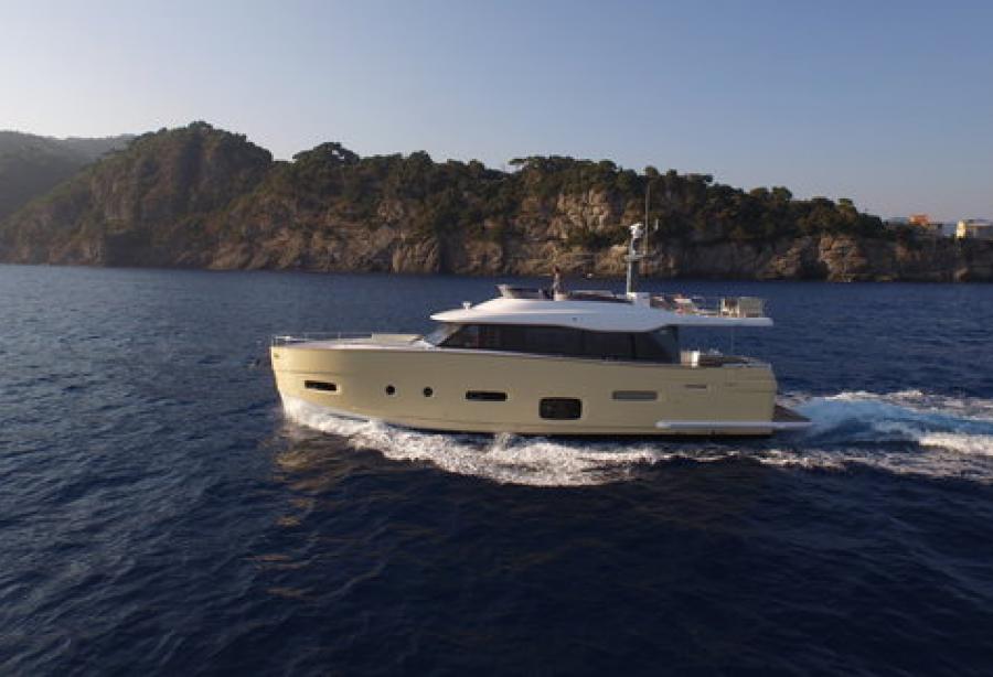 First Azimut Magellano 66 delivered this summer to her owner - Yacht ...