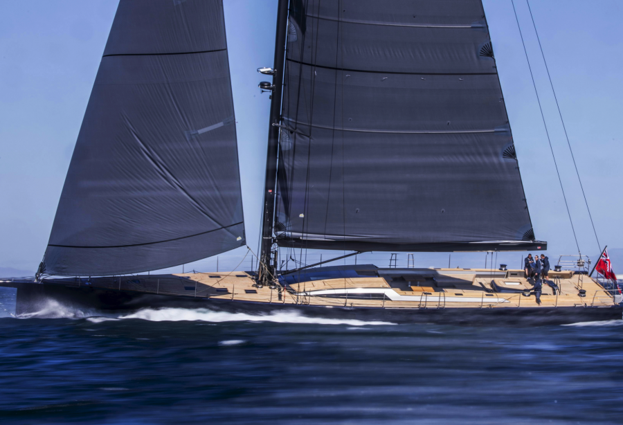 Southern Wind 108 Gelliceaux Wins the International Superyacht Society ...