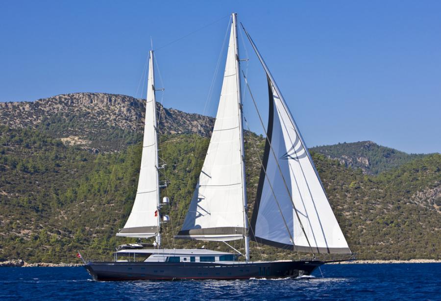 Sailing yacht 60 Years - Royal Craft - Yacht Harbour