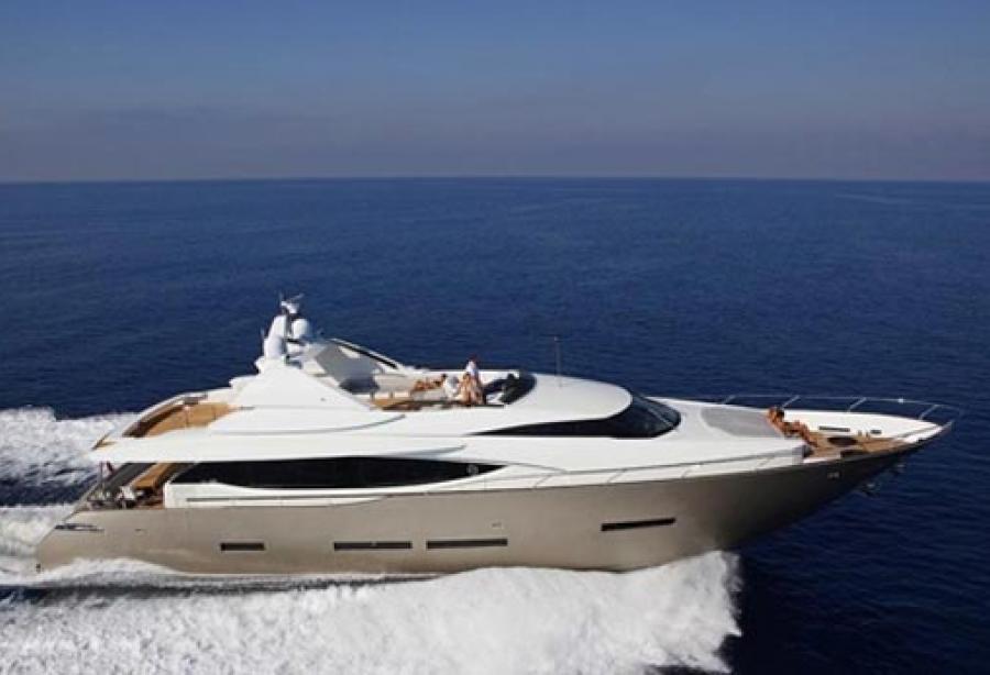 Motor yacht Quasar - Peri Yachts - Yacht Harbour
