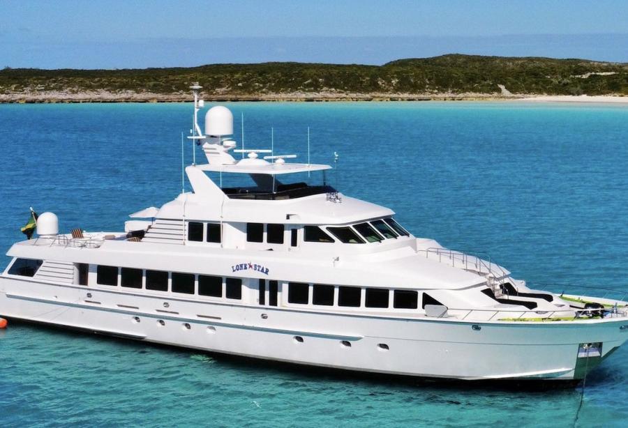 Motor yacht Lone Star - Hatteras - Yacht Harbour