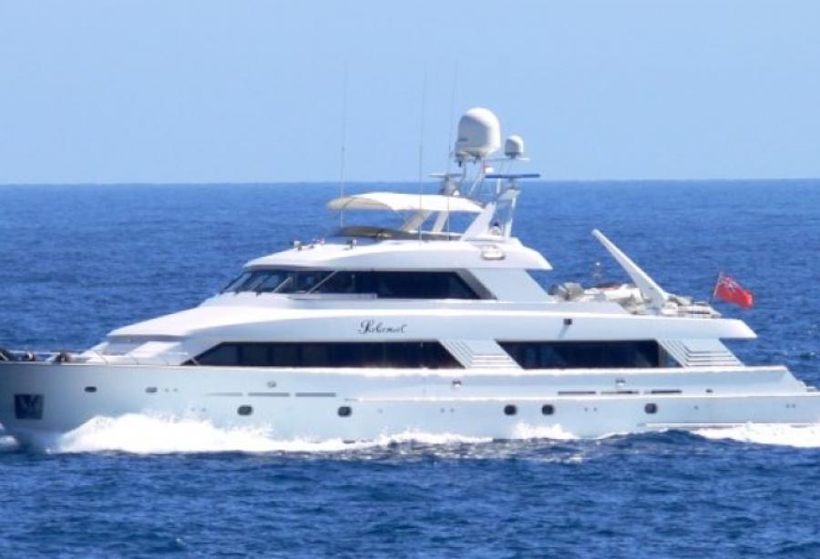 Motor yacht Salamat - Hatteras - Yacht Harbour