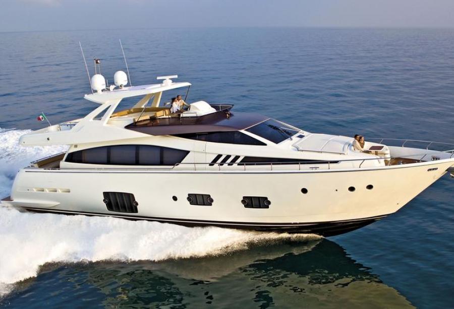 Motor yacht Ferretti 800/01 - Ferretti - Yacht Harbour