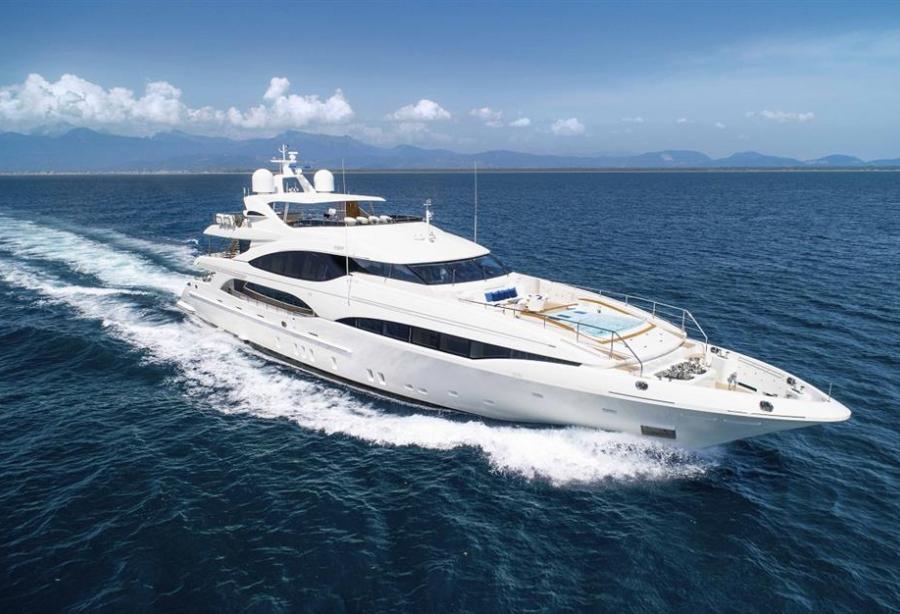 Motor yacht Q95 - Overmarine - Yacht Harbour