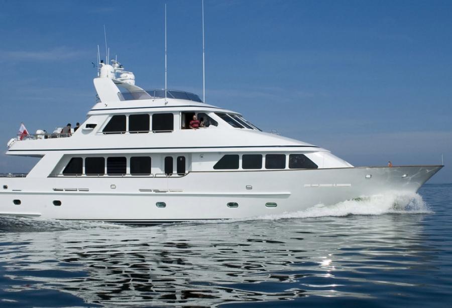 Motor yacht Driven - Conrad - Yacht Harbour