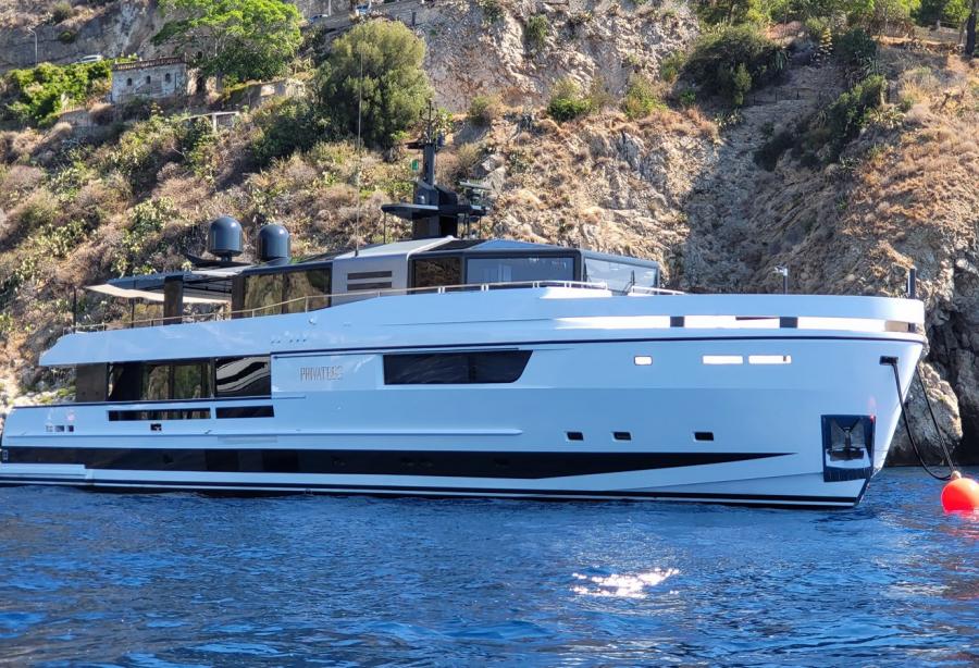 Motor yacht Angel III - Arcadia - Yacht Harbour