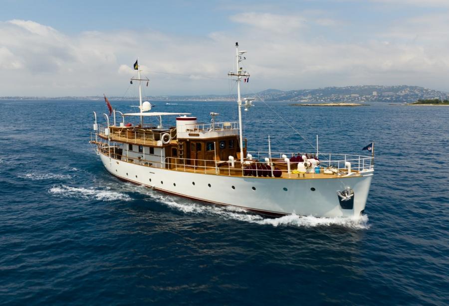 Motor yacht Lady Hertha - Yarrow - Yacht Harbour