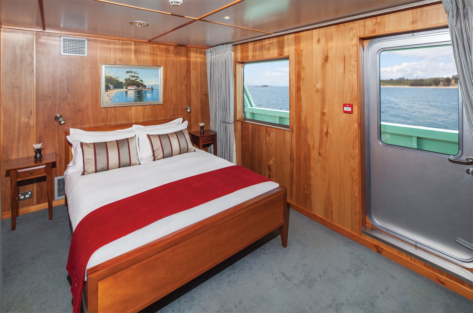 Motor yacht Island Passage - Challenge Marine Nelson - Yacht Harbour