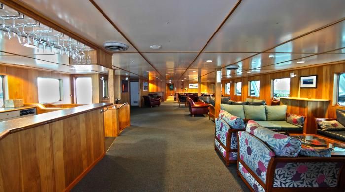 Motor yacht Island Passage - Challenge Marine Nelson - Yacht Harbour