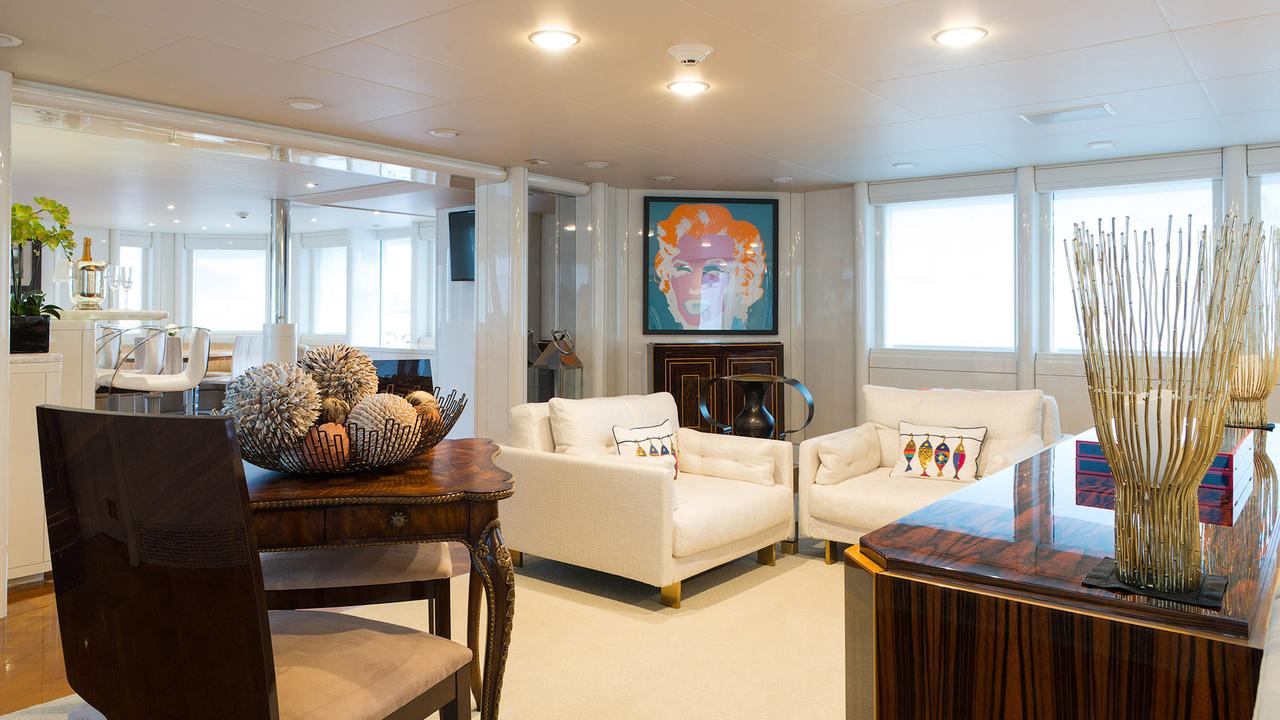 Motor yacht High Occupancy - Oceanfast - Yacht Harbour