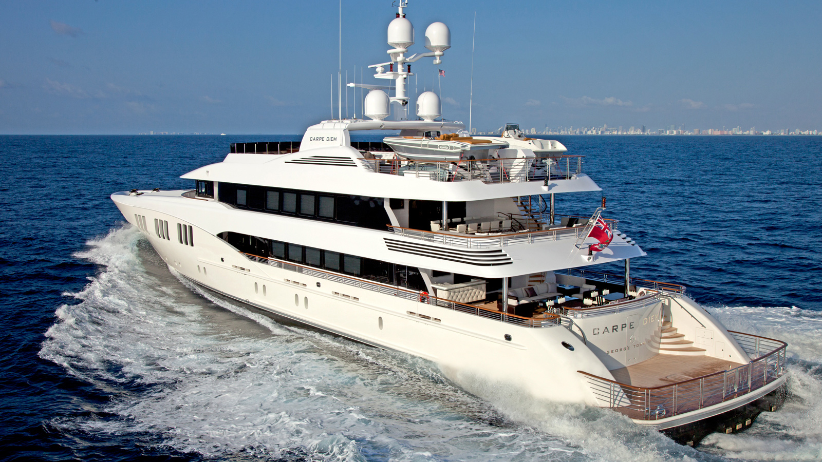 Motor yacht Carpe Diem - Trinity Yachts - Yacht Harbour