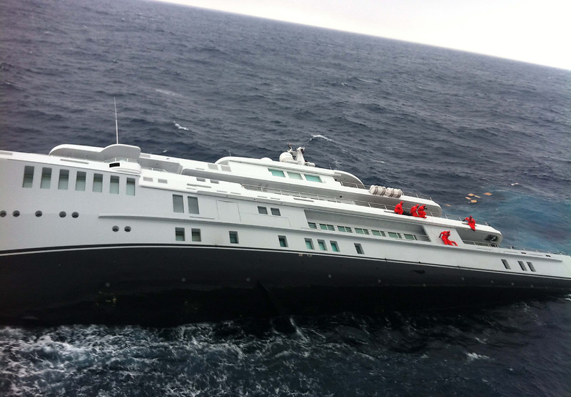 Yogi Inside The Largest Yacht That Ever Sank Yacht Harbour