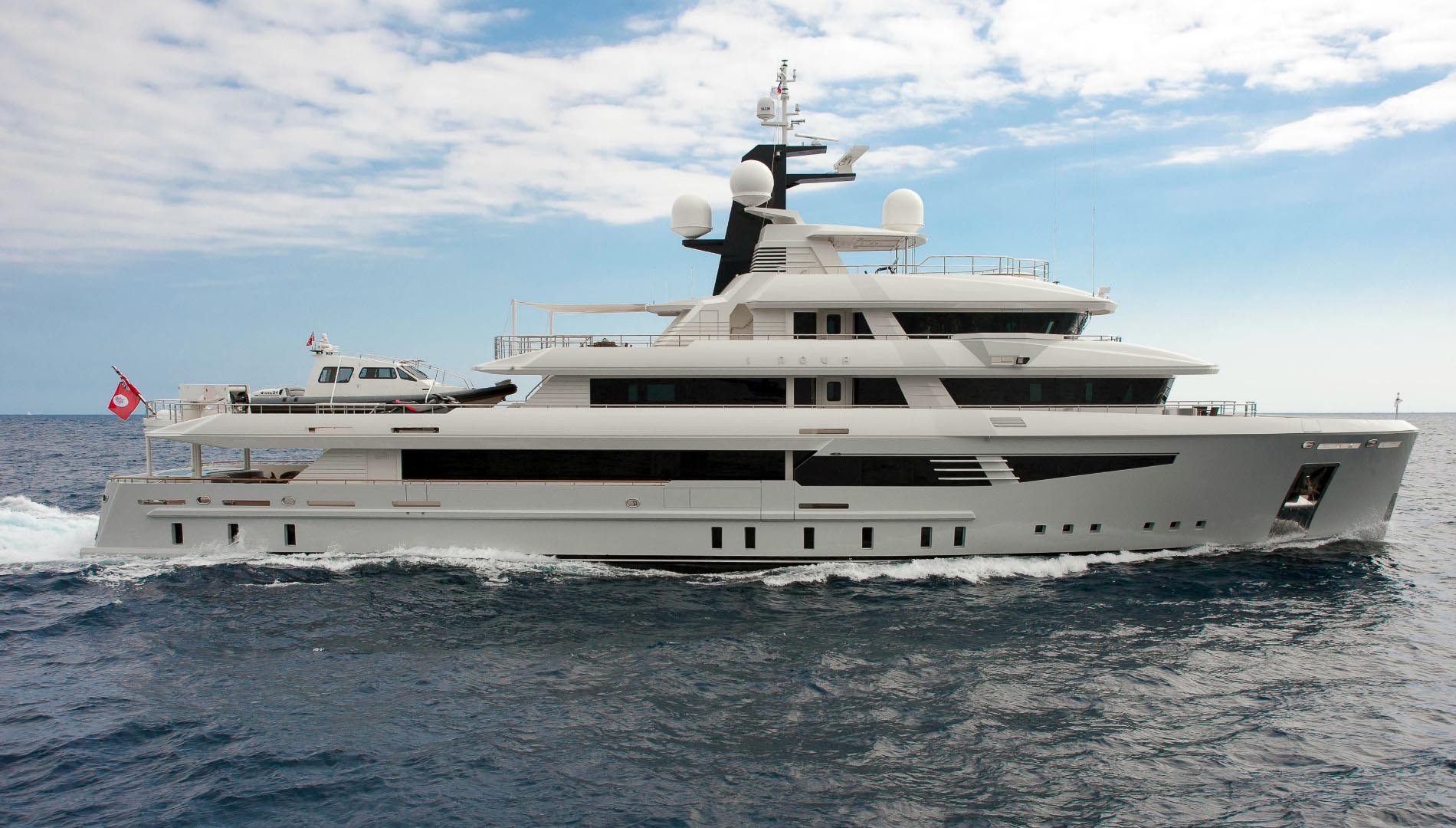 Motor yacht I Nova - Cosmo Explorer - Yacht Harbour