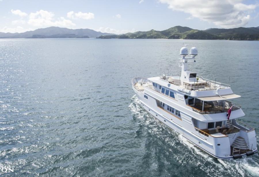 Motor yacht Relentless - Kingship Marine - Yacht Harbour