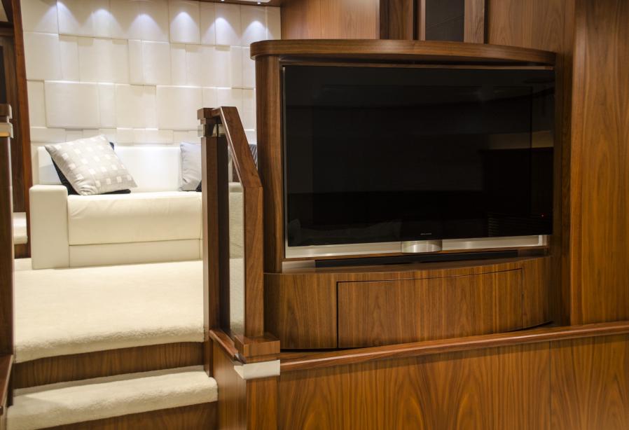 Motor yacht Emrys - Sunseeker - Yacht Harbour