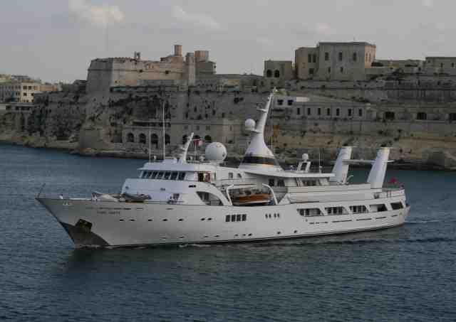 Motor yacht Lady Sarya - Nuovi Cantieri Apuania - Yacht Harbour