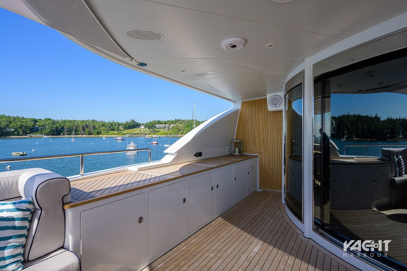 Motor yacht Castlefinn - Heesen - Yacht Harbour