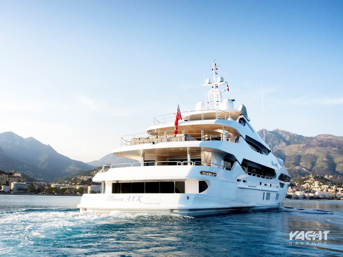 Motor yacht Alessandra III - Sunseeker - Yacht Harbour