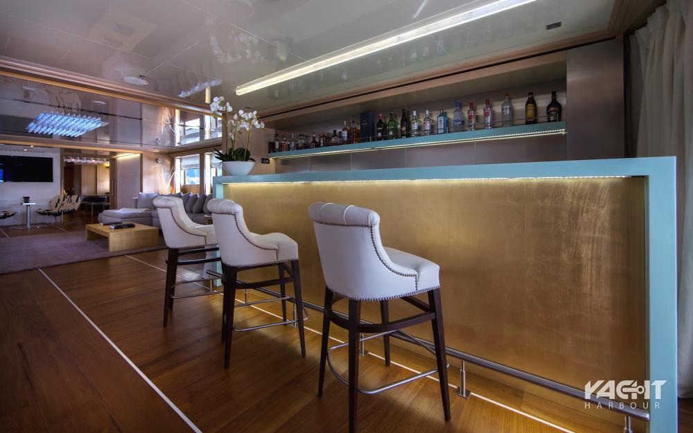 Motor yacht Vicky - Baglietto - Yacht Harbour