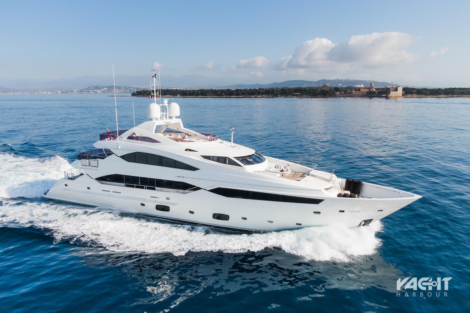 Motor yacht Thumper - Sunseeker - Yacht Harbour