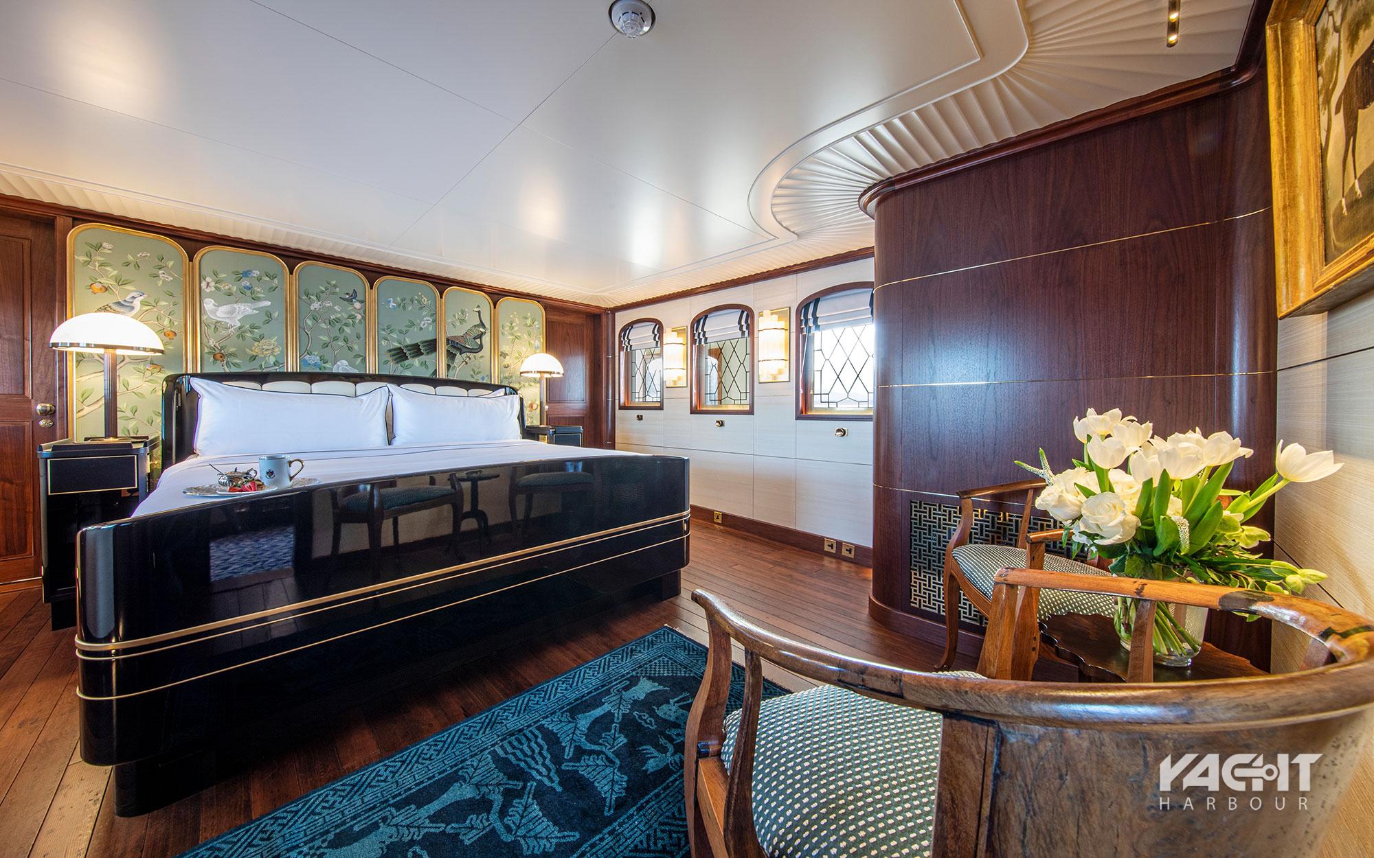 Motor yacht Marala - Camper & Nicholsons - Yacht Harbour