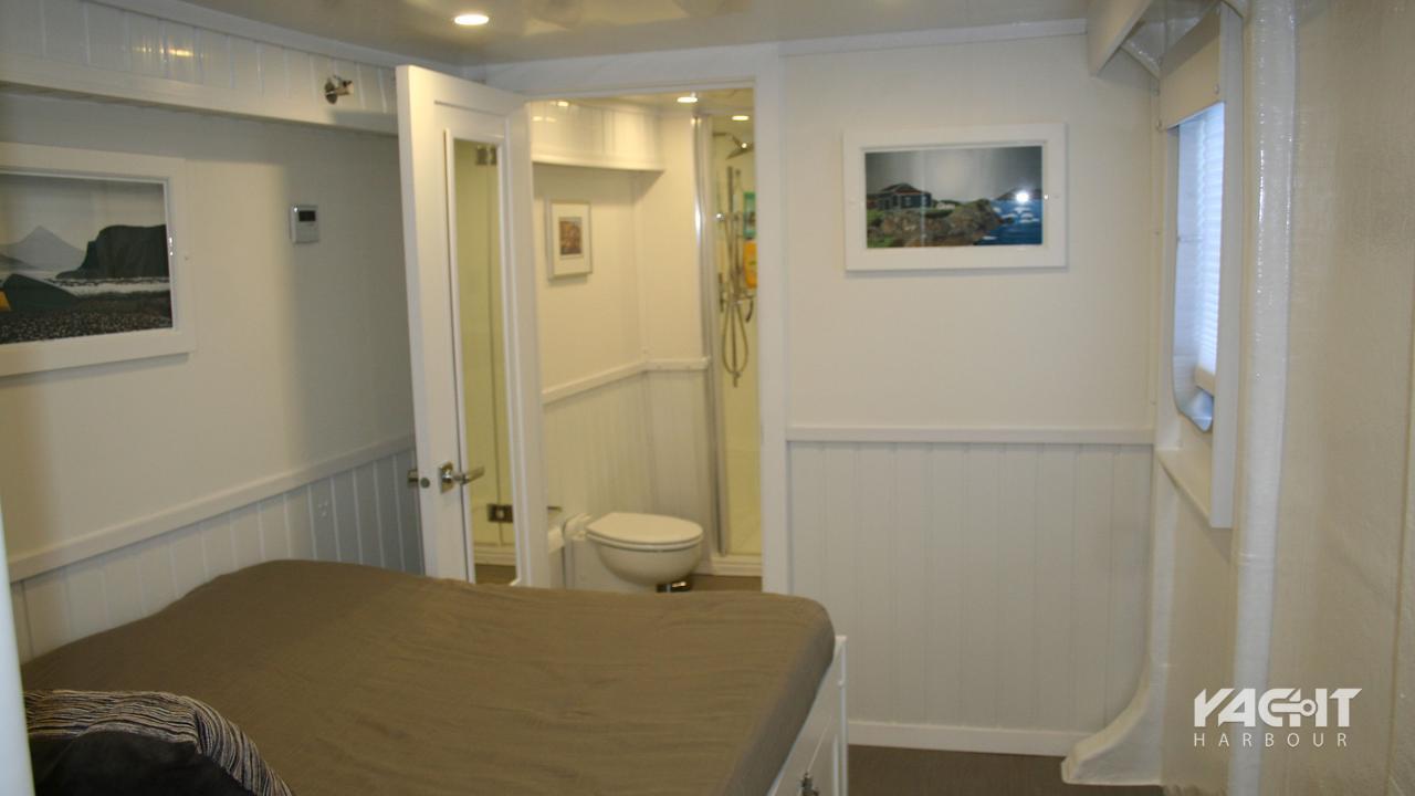 Motor yacht Basilisk - Ocean Voyager - Yacht Harbour