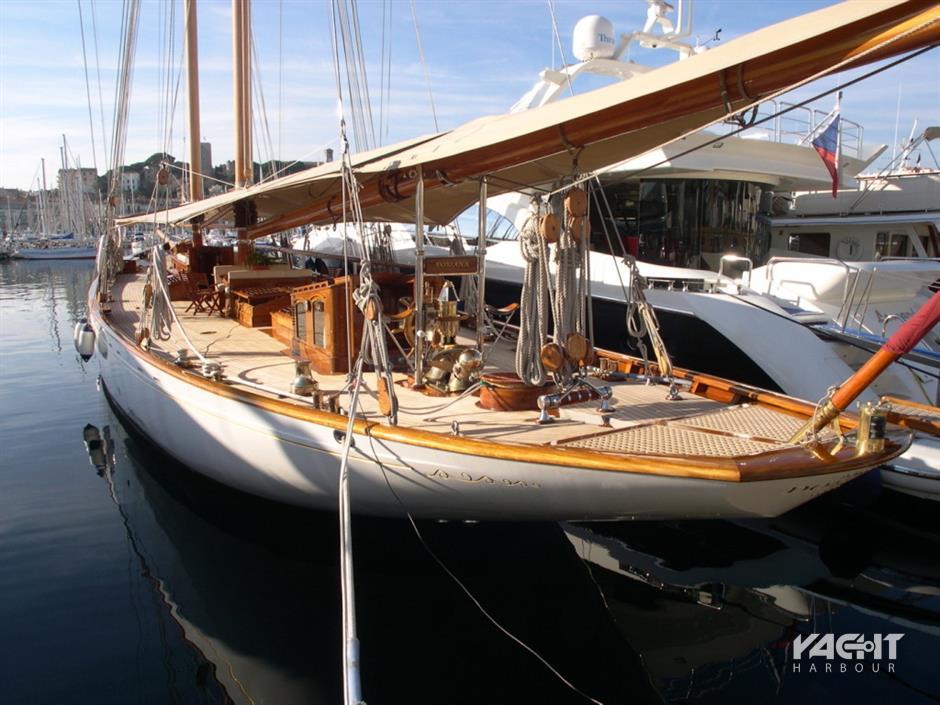 Sailing yacht Doriana - Frederikssund Skibs - Yacht Harbour