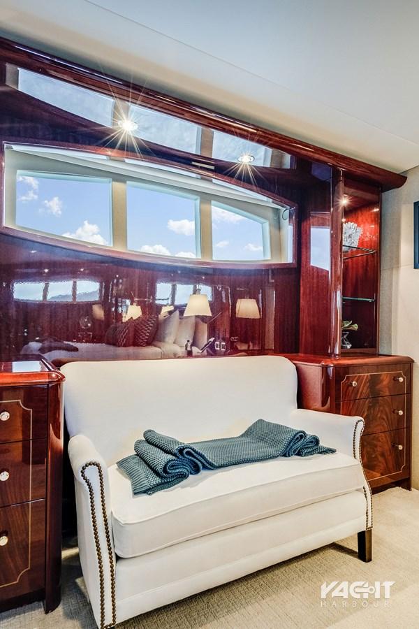 Motor yacht QTR - Lazzara - Yacht Harbour