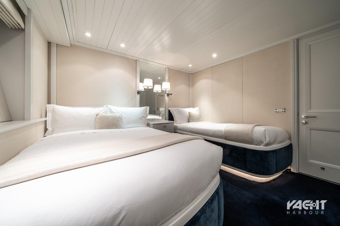 Motor yacht Moatize - Pendennis - Yacht Harbour