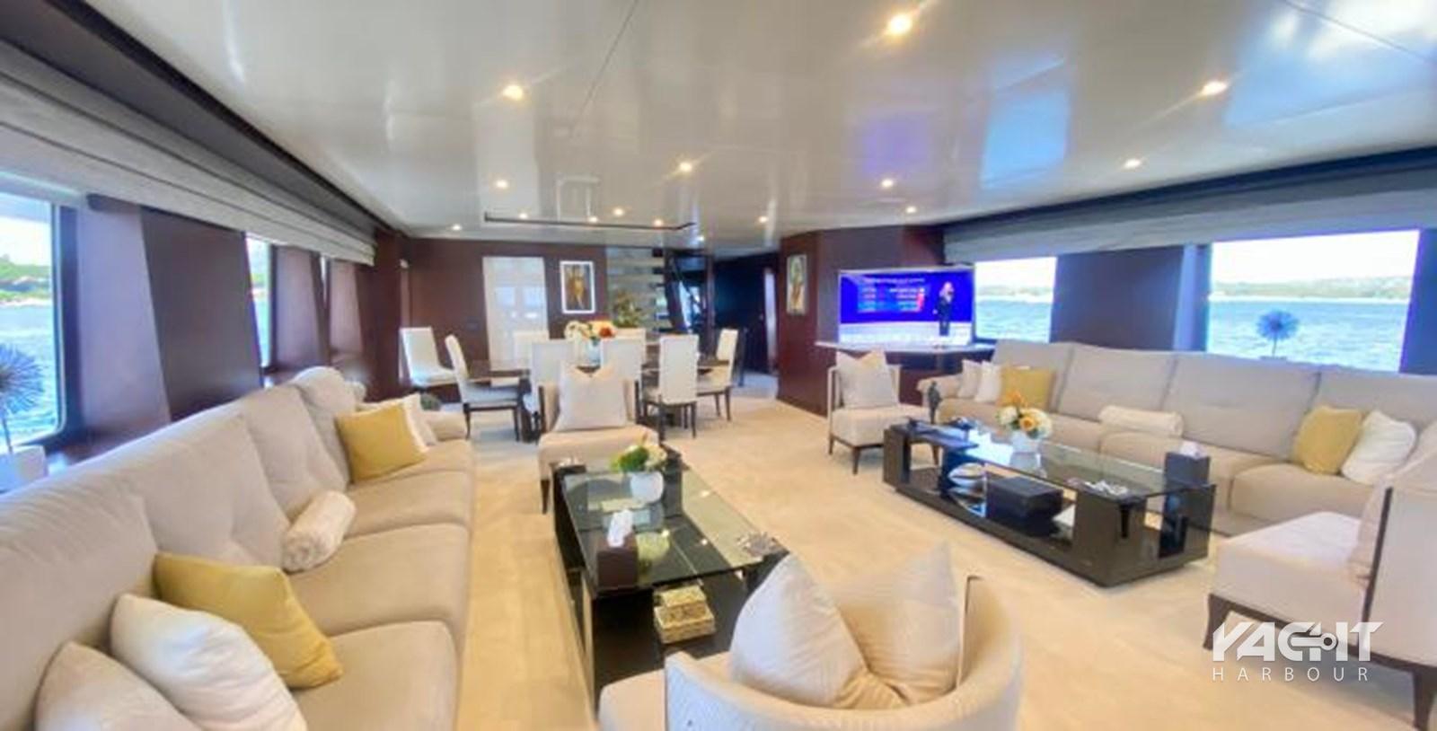 Motor yacht Lady Nora - Broward - Yacht Harbour