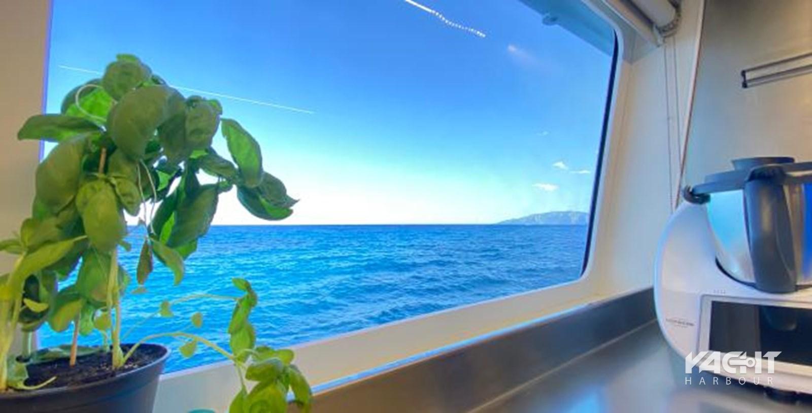 Motor yacht Lady Nora - Broward - Yacht Harbour