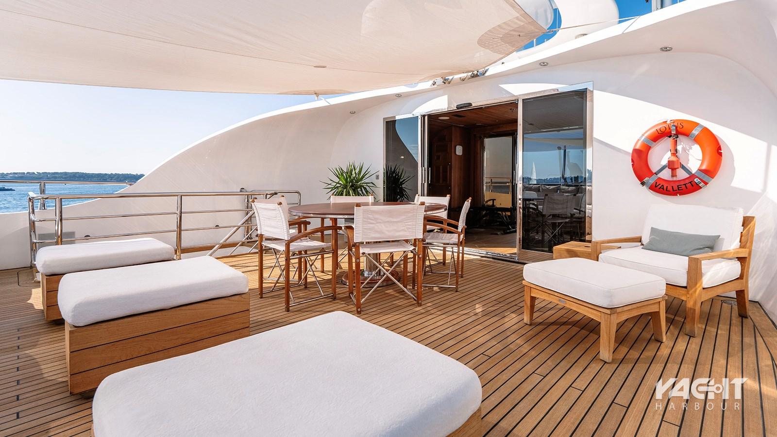 Motor yacht Lotus - Miss Tor - Yacht Harbour