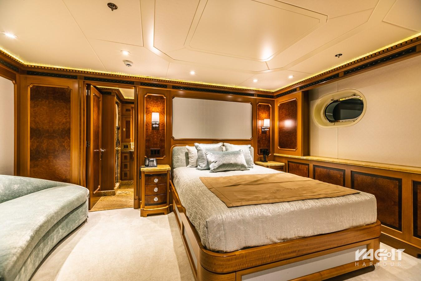 Motor yacht Gallant Lady - Feadship - Yacht Harbour