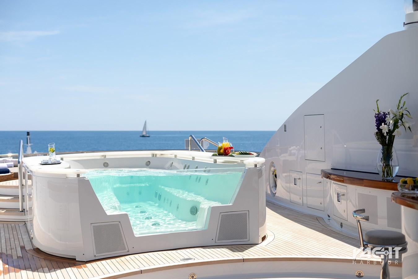 Motor yacht Helios - Oceanco - Yacht Harbour