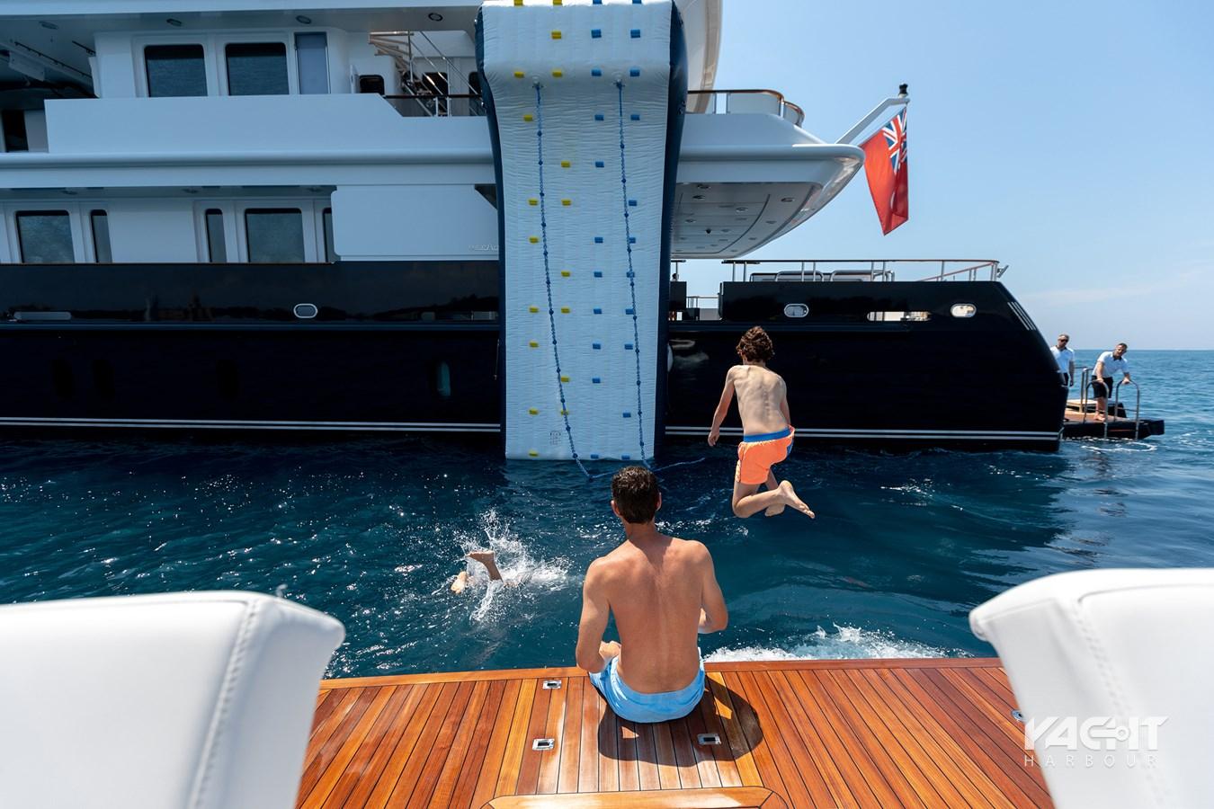 Motor yacht Helios - Oceanco - Yacht Harbour