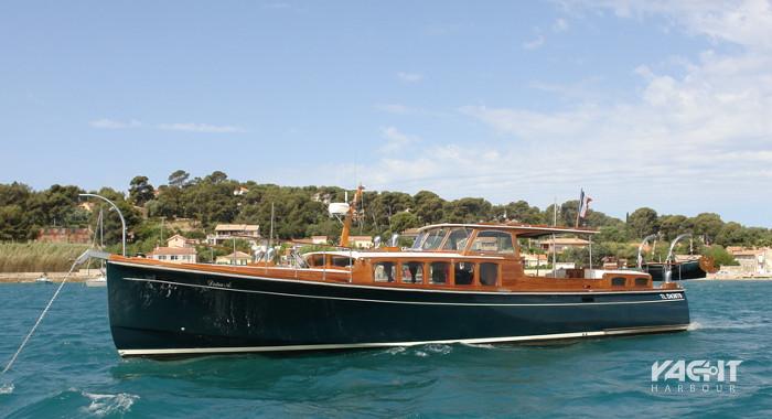 Motor yacht Dona A - Latitude Yachts - Yacht Harbour