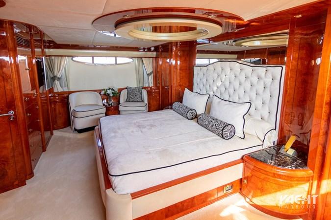 Motor yacht Lady R - Astondoa - Yacht Harbour