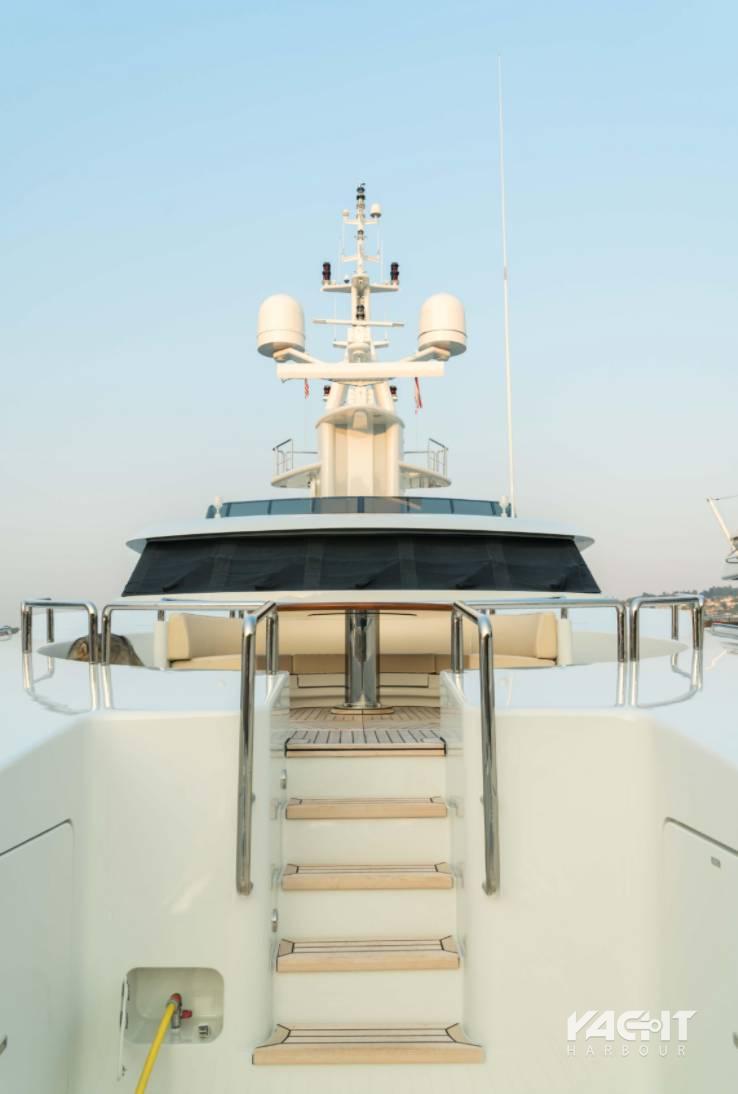 Motor yacht Invader - Codecasa - Yacht Harbour