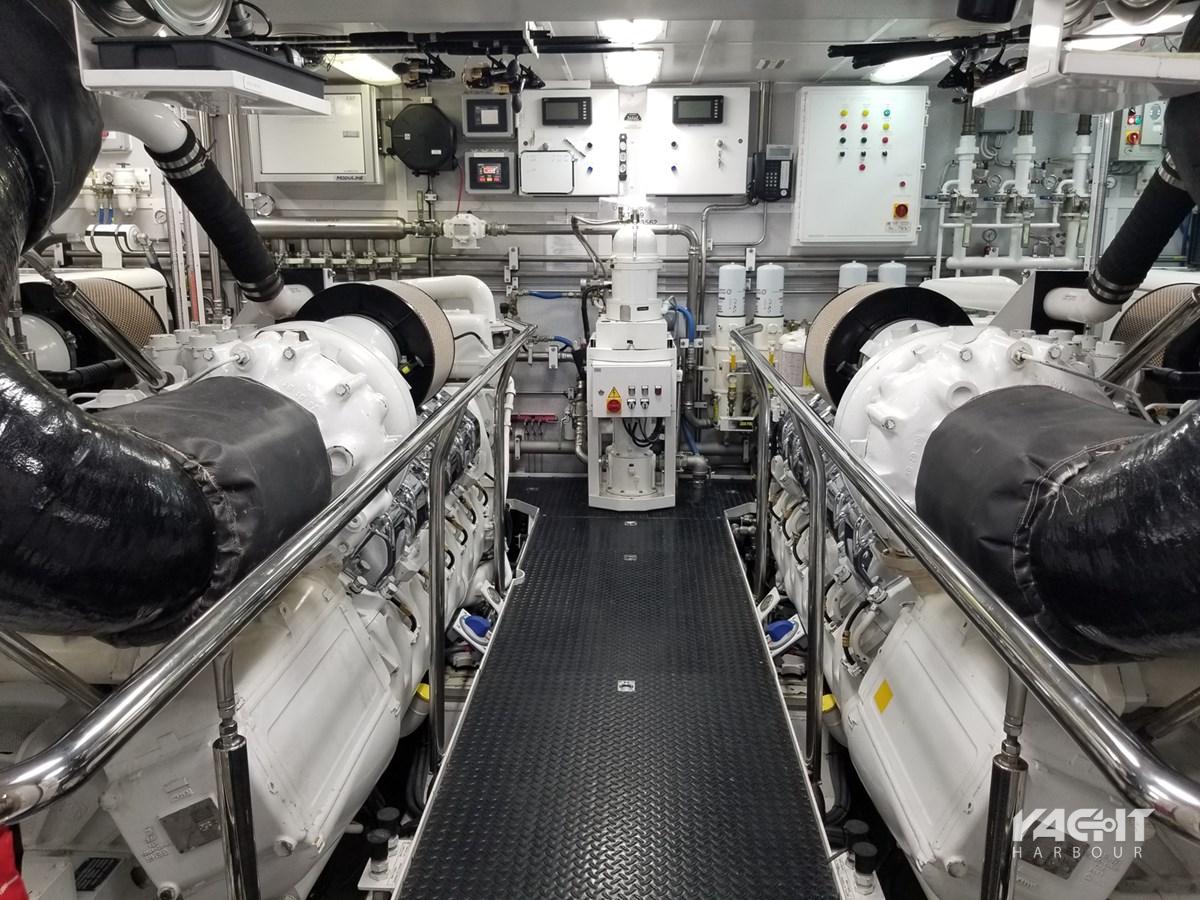 Motor yacht Lady Pegasus - Westport - Yacht Harbour