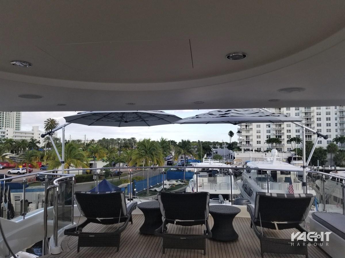 Motor yacht Lady Pegasus - Westport - Yacht Harbour