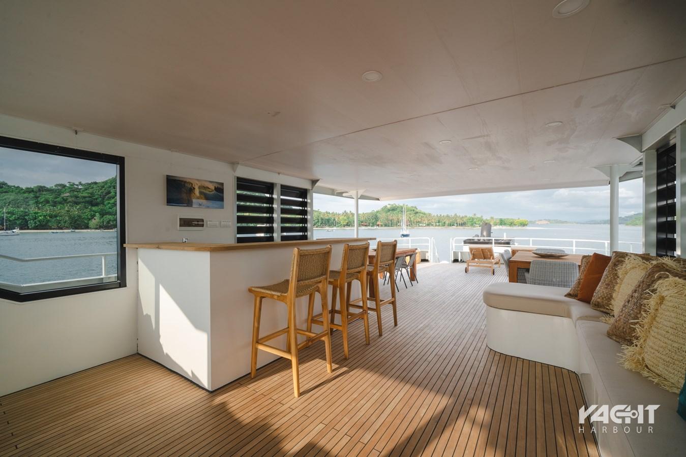 Motor yacht Southern Cross - Niigata Engineering - Yacht Harbour