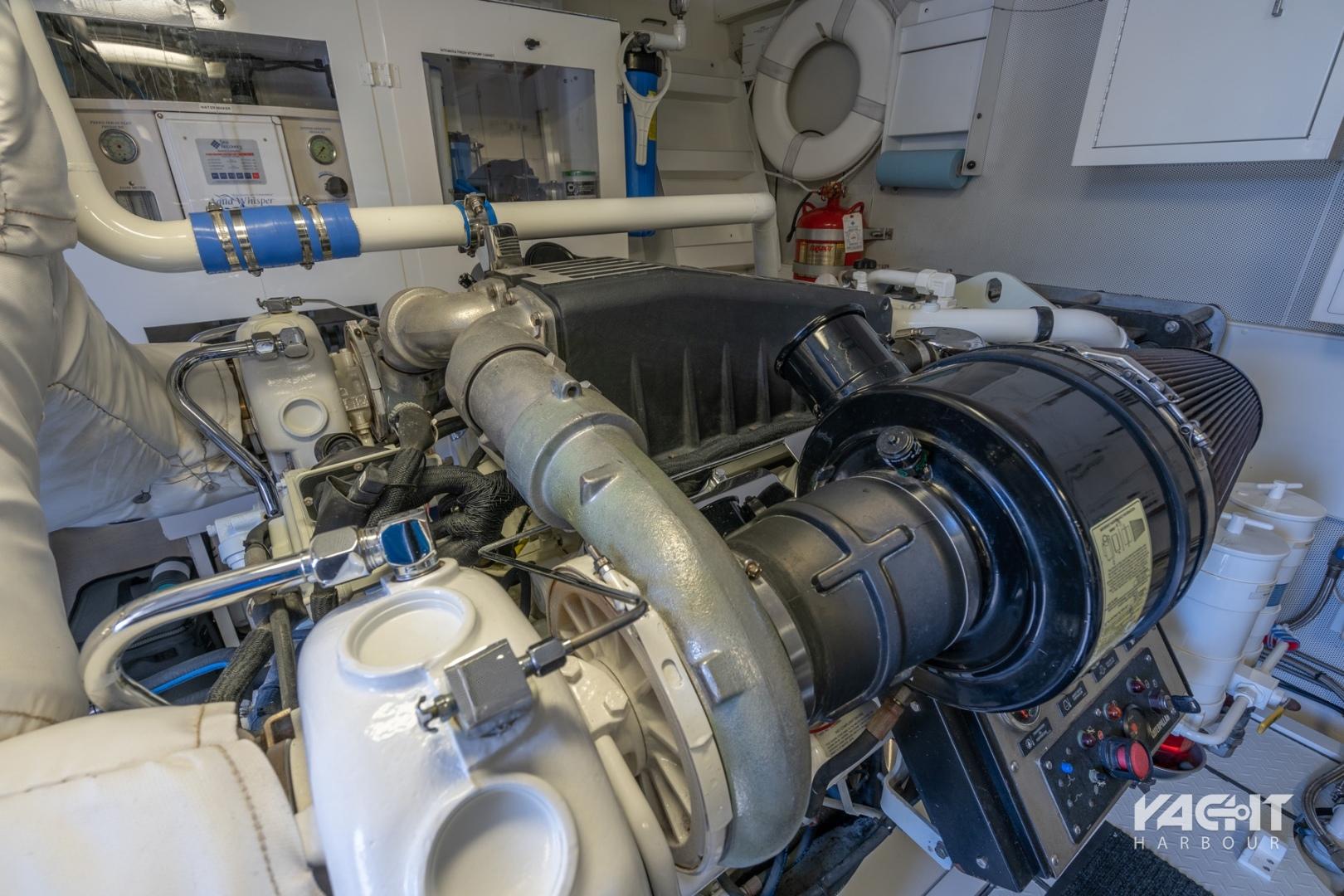 Motor yacht Summerwind - Lazzara - Yacht Harbour