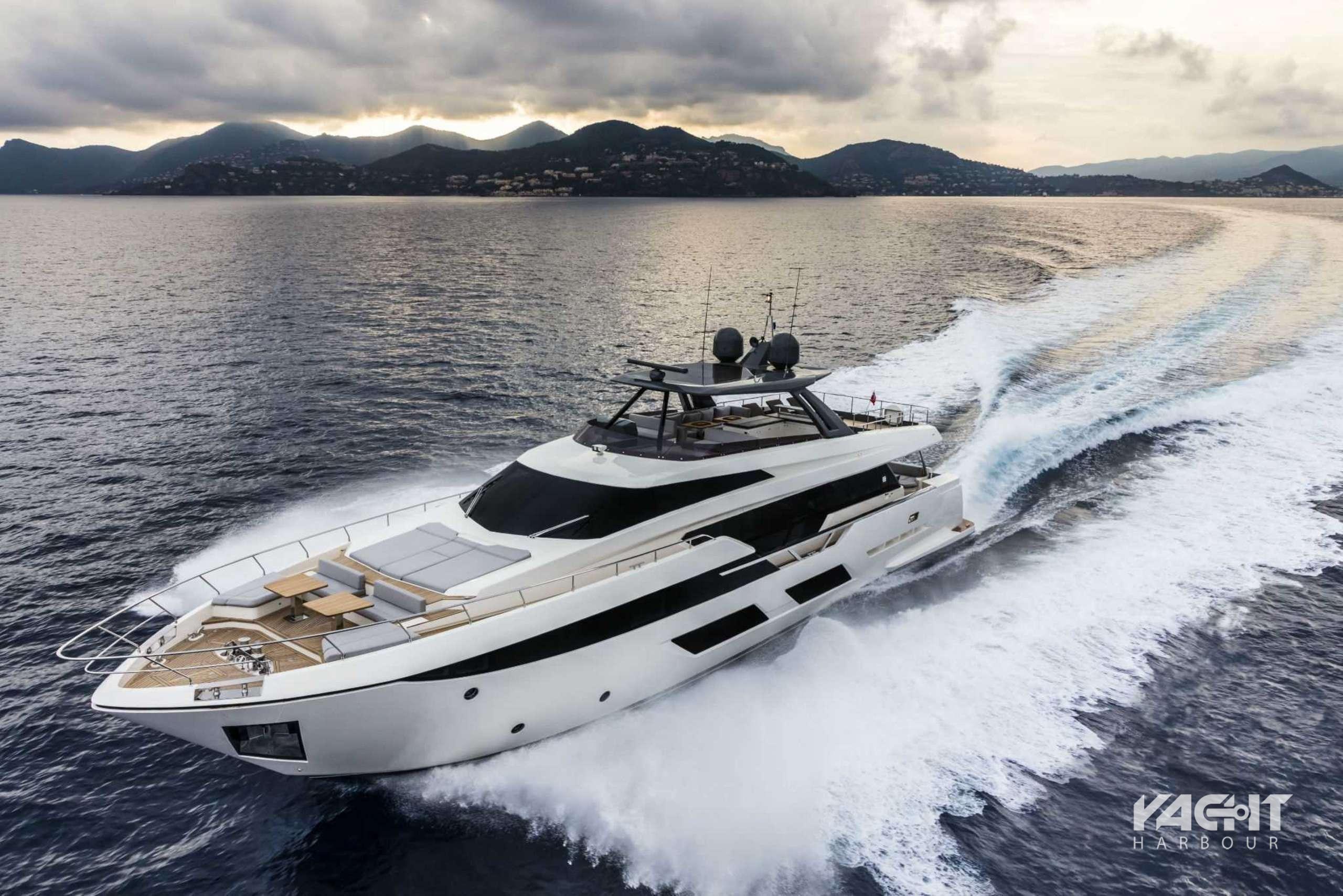 Motor yacht L'Opera - Ferretti - Yacht Harbour